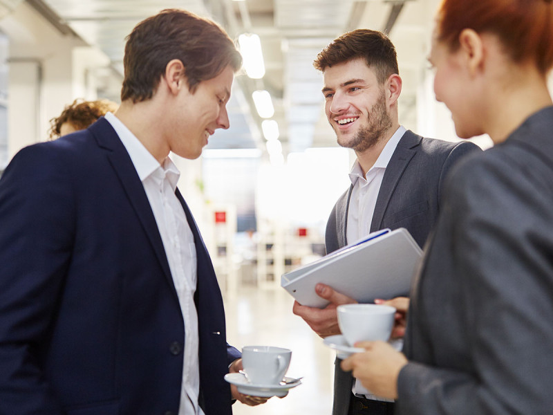 Small Talk Anfangen Und Beenden Themen Beispiele Small Talk Anfangen Und Beenden Themen Beispiele